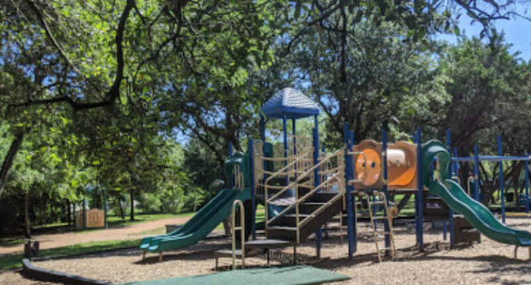 Robinson Park (Northwest Austin) - Austin Summer Fun